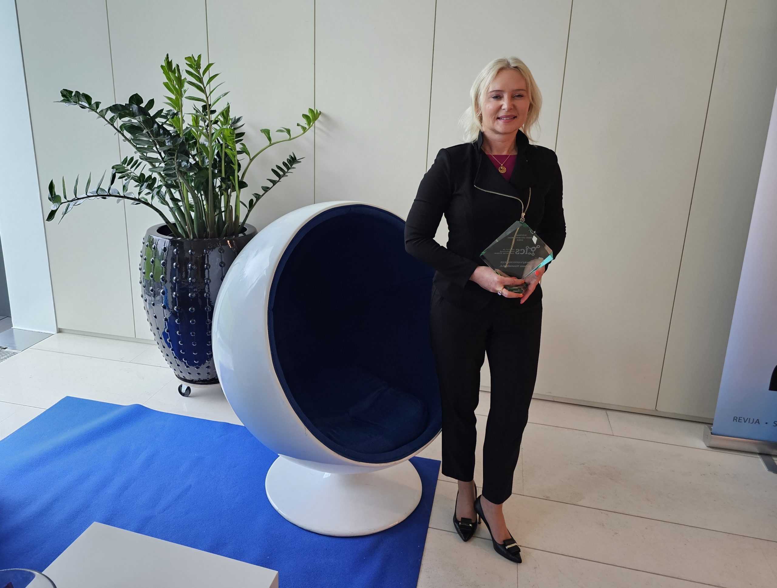 Telekom Slovenije prejel nagrado za najbolj varno podjetje ...