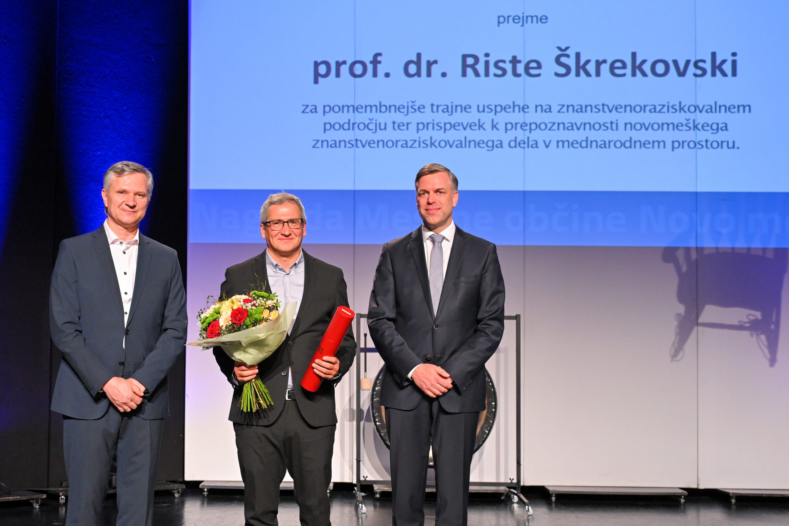 Profesor FIŠ dr. Riste Škrekovski prejemnik nagrade Mestne občine Novo ...
