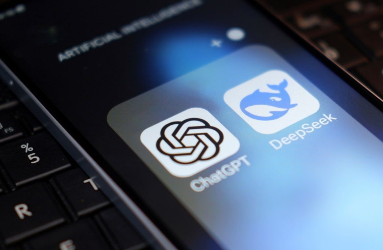 ChatGPT vs DeepSeek: Kdo je izbral najboljše kriptovalute ...