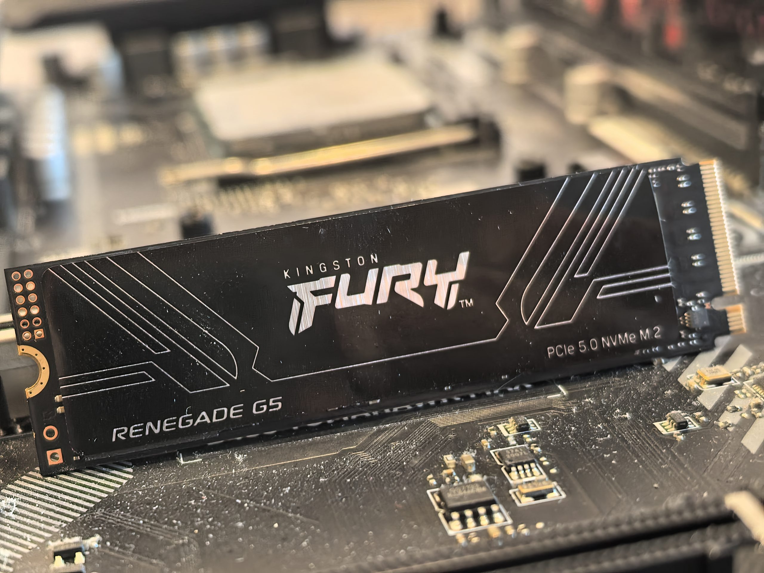 Test Kingston Fury Renegade G5 – SSD, ki računalnik prestavi v peto ...