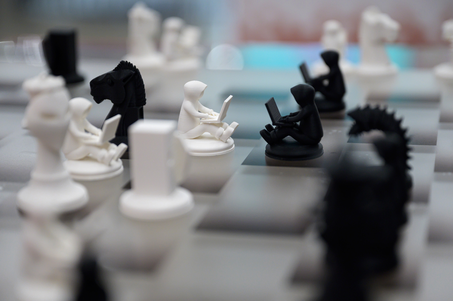 Nova razstava Hekerji - kibernetska (ne)varnost - Računalniške novice