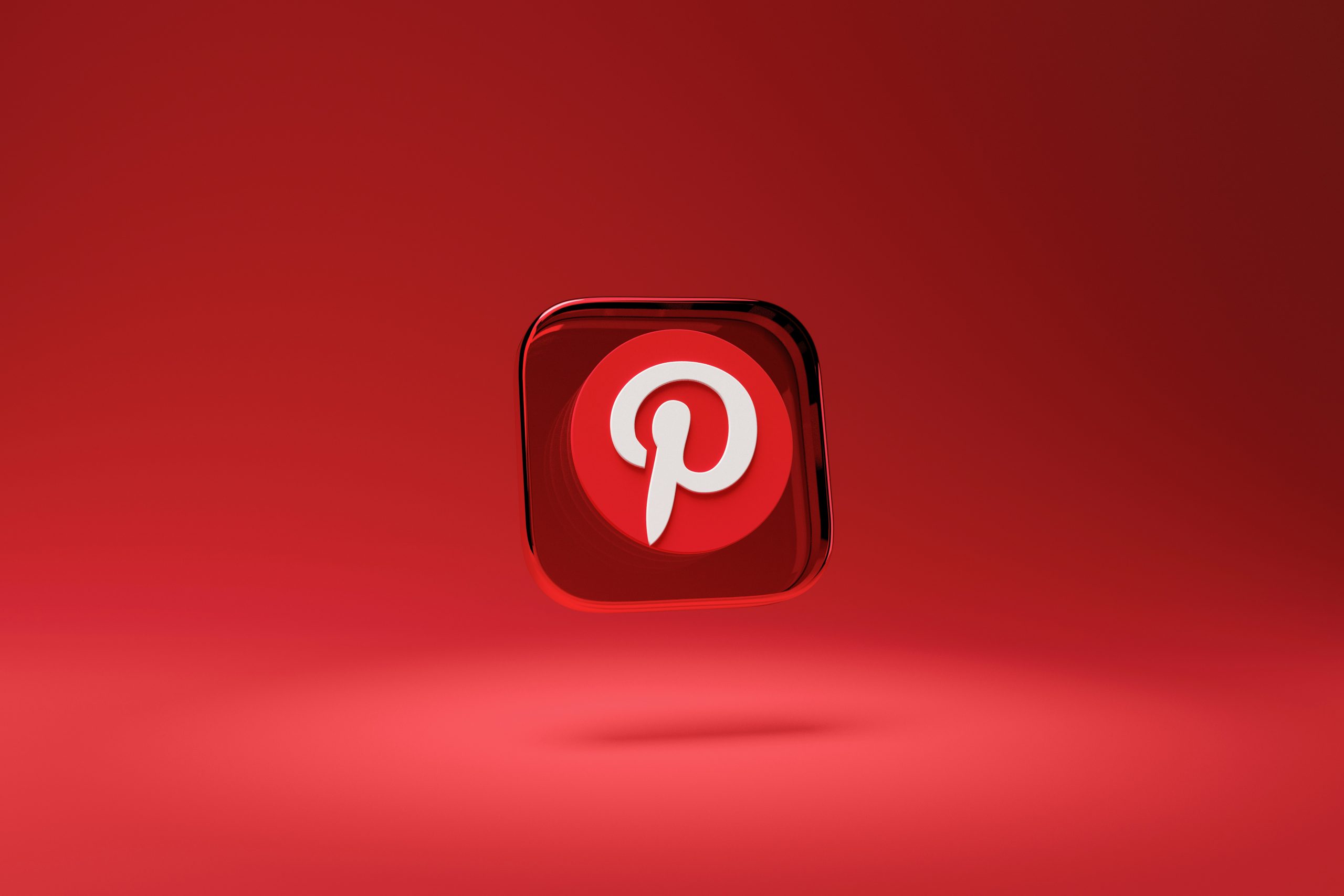 Prvi mož Pinteresta poziva k prepovedi uporabe družbenih omrežij za ...